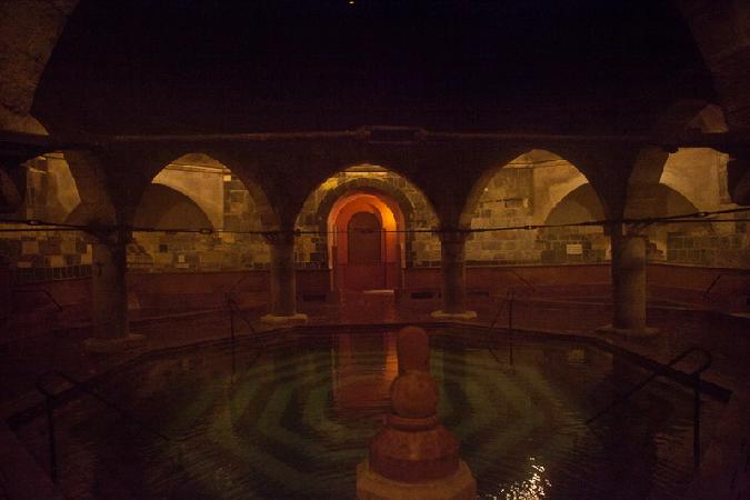 GUIDE@HAND - Rudas Baths